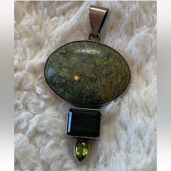Charles Albert | Jewelry | Vintage Charles Albert Green Stone Fine ...
